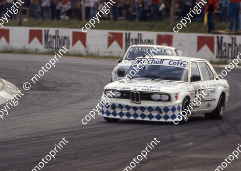 1982 Kya 9 hr 43 Phillip Booysen, Louis Nortje, Geoff Goddard BMW530 ( – Motoprint