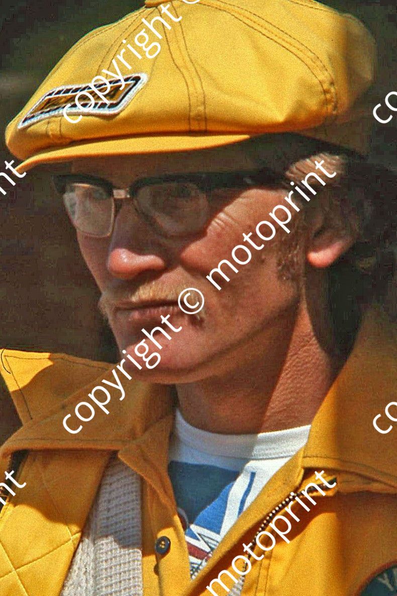 P Johan Boshoff portrait cropped – Motoprint