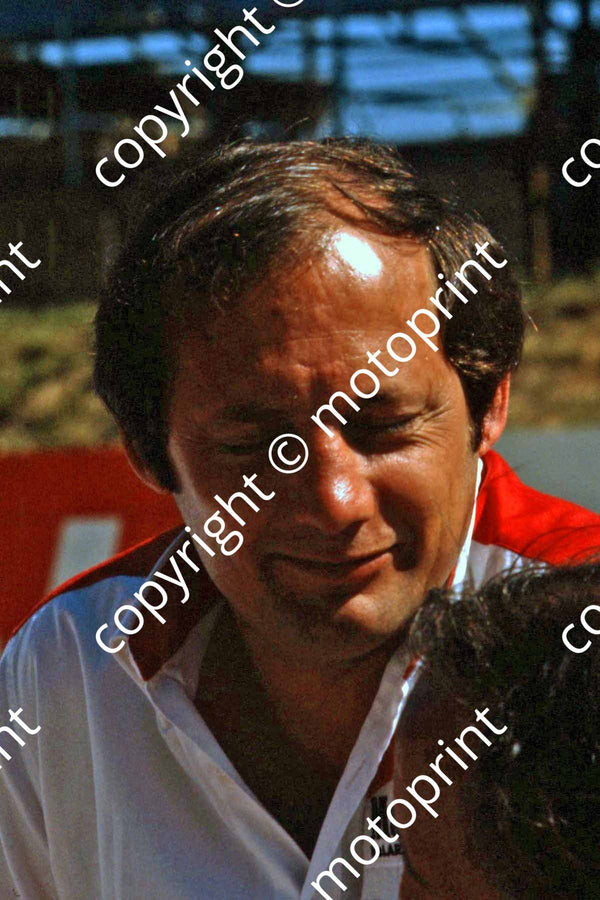 Ron Dennis (courtesy Roger Swan) 577 – Motoprint