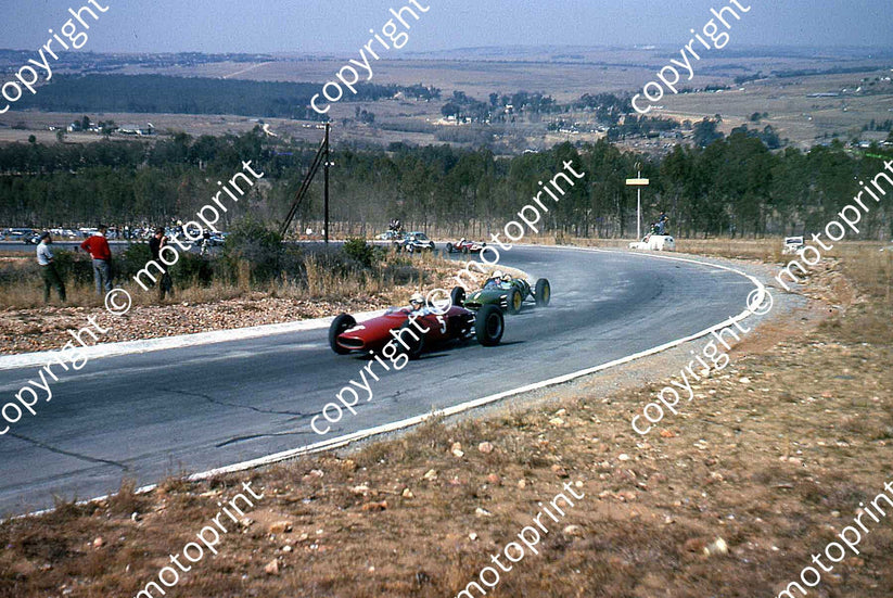 SS De Klerk and Lederle Leeukop, Nieman Love – Motoprint