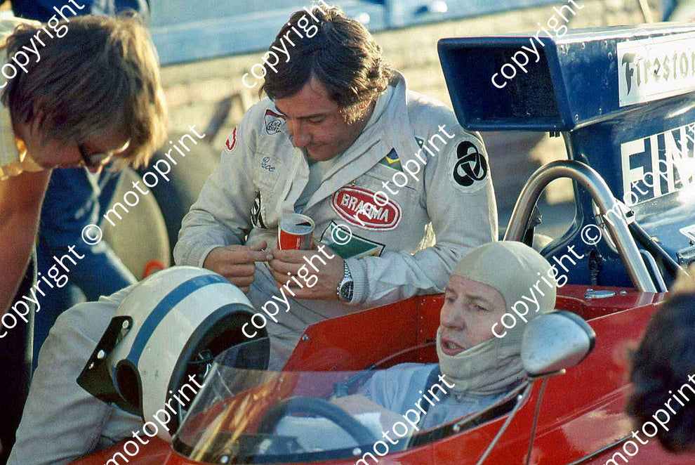 SS Nigel Bennett, Pace, Surtees – Motoprint