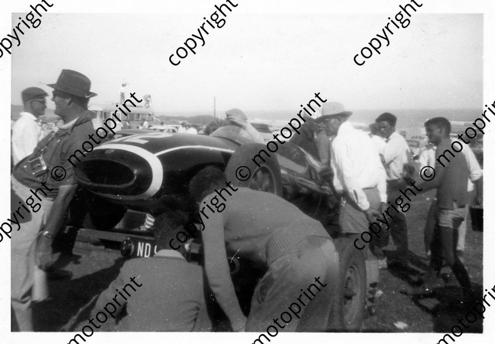 SS Van der Vyver Cooper Alfa on trailer – Motoprint