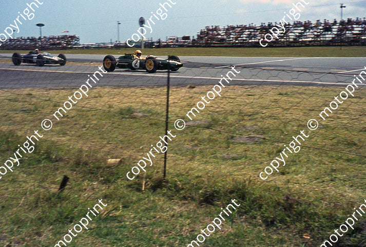 SS (thanks Stuart Falconer) a 071 1963 EL SA GP T Taylor Lotus 25, McL ...
