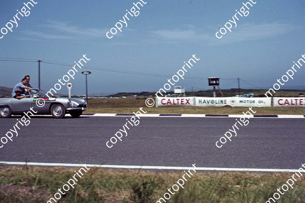 SS (thanks Stuart Falconer) a 073 1963 EL SA GP GP parade Brabham, Gur ...