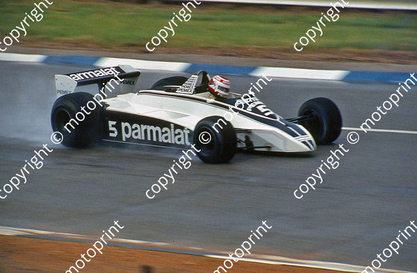 SS (thanks Stuart Falconer) a 774 1981 SA GP Piquet BT49 rain – Motoprint