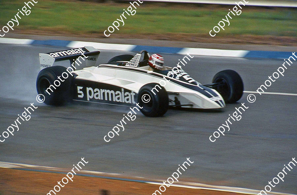 SS (thanks Stuart Falconer) a 774 1981 SA GP Piquet BT49 rain – Motoprint