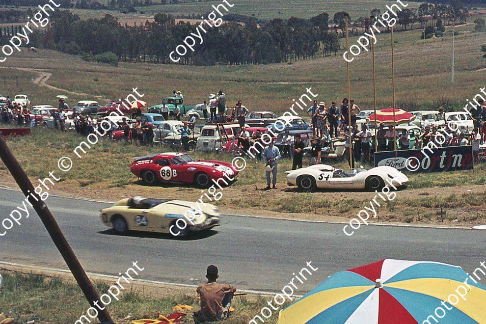 a 105 1964 Rand GP sports cars 84 Van Popering Sprite, Lotus 30 Prophe ...